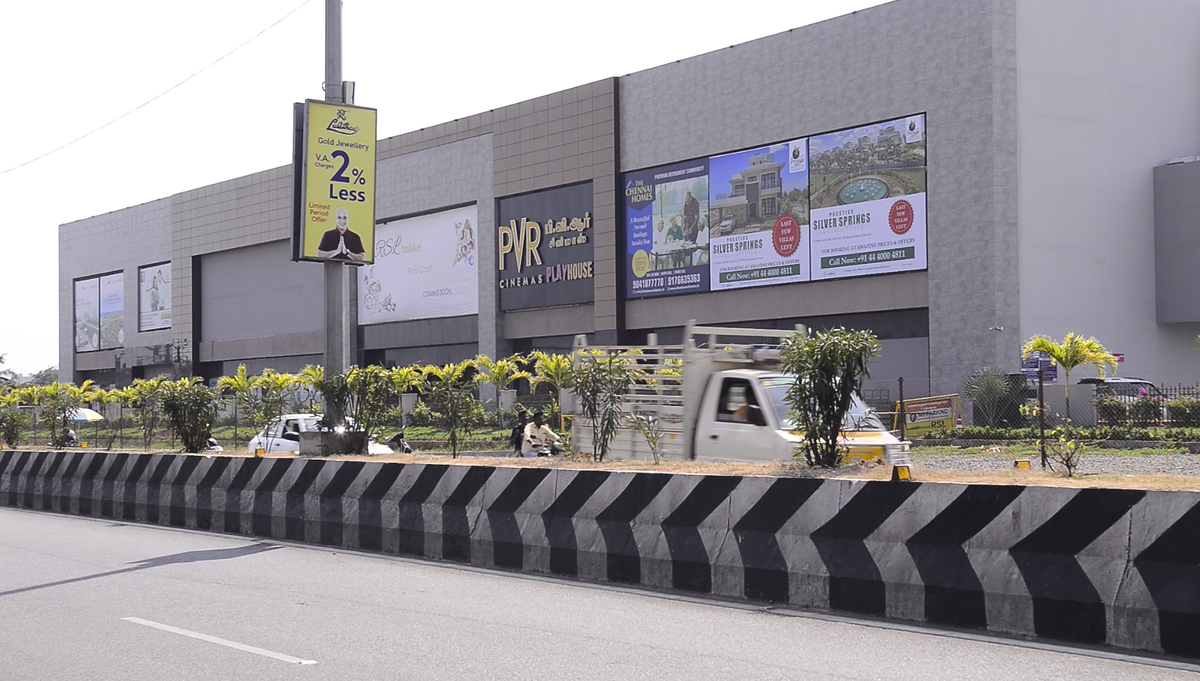 Sea views in city area drive plot sales in Uthandi