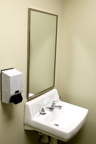 22 Wash Basin Mirror Design Styles for an Appealing Decor