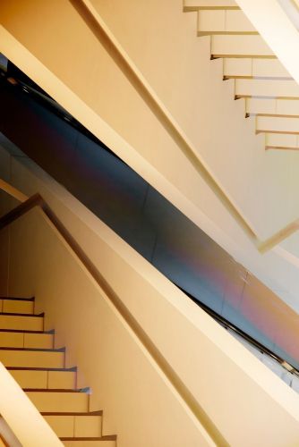 Interior Staircases Can Make the Home Look Modern. Here are 20 Designs ...