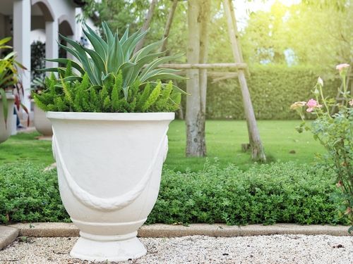 18+ Unique Flower Pot Design Ideas for Your Garden - Magicbricks Blog