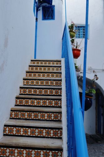 Interior Staircases Can Make the Home Look Modern. Here are 20 Designs ...