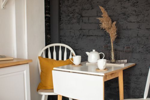 20 Folding Dining Table Ideas to Save Space in a Small Apartment