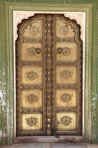 20 Double Door Design Ideas for a Royal Look to Your Home