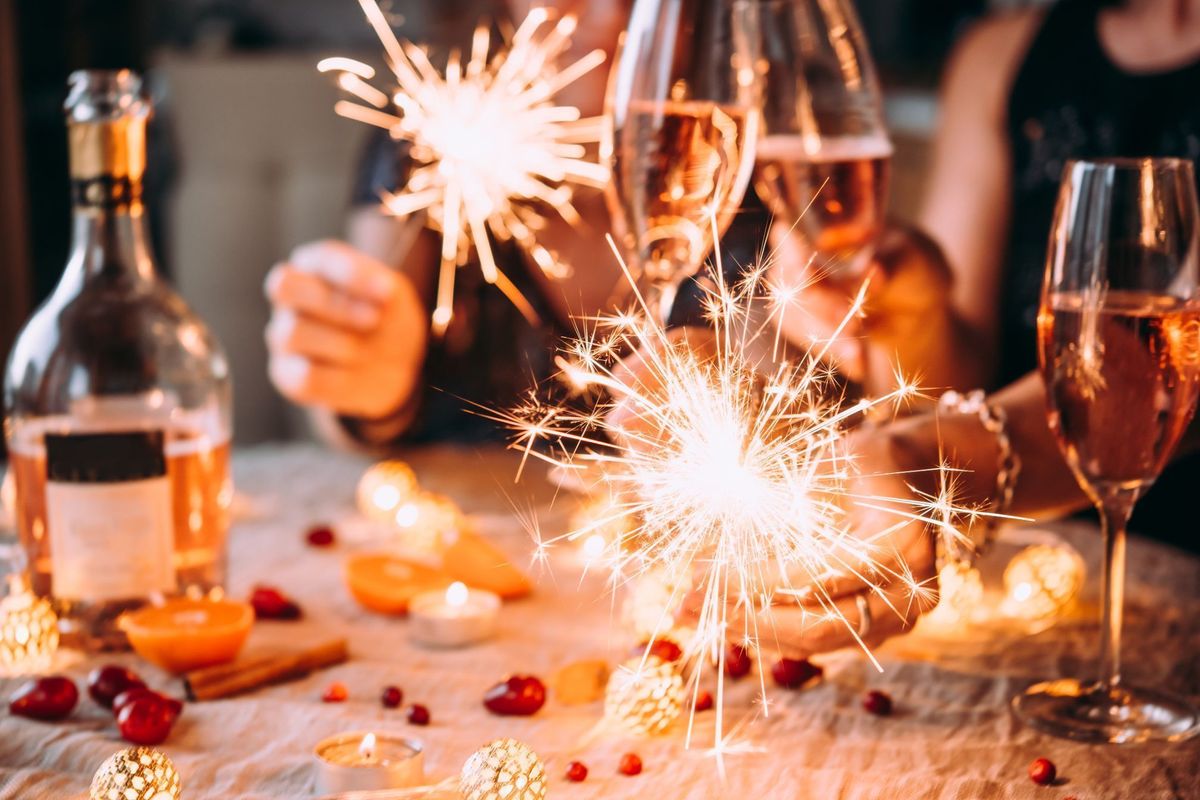 7 New Year Celebration Ideas To Ring In 2024 7-new-year-celebration-ideas-to-ring-in-2024