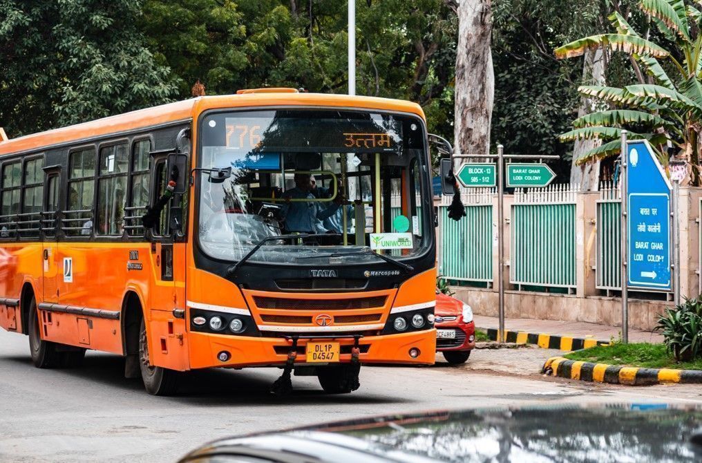 Uttam Nagar East Metro Station Rail Mantri 167 Metro Walk (Delhi)