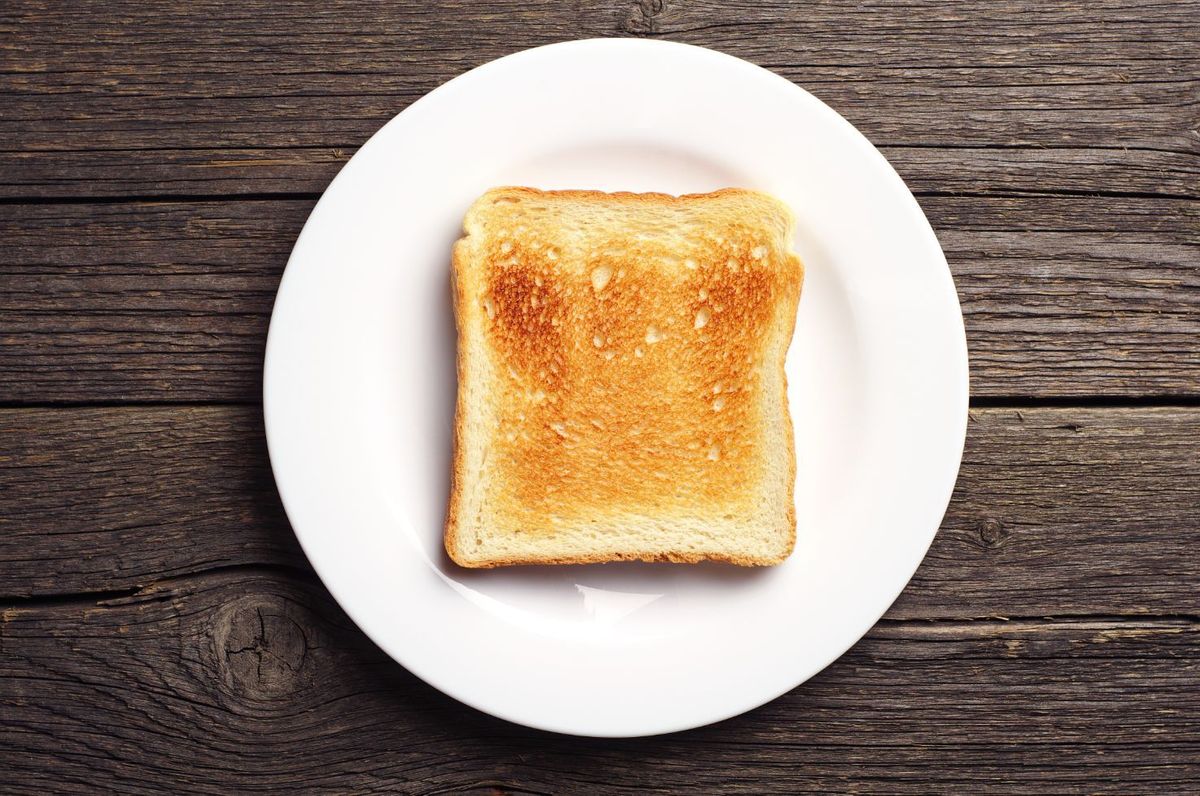 ക്രോക്കറി പ്ലേറ്റുകൾ - തരങ്ങൾ, ഡിസൈനുകൾ, ഇമേജ് ഗാലറി