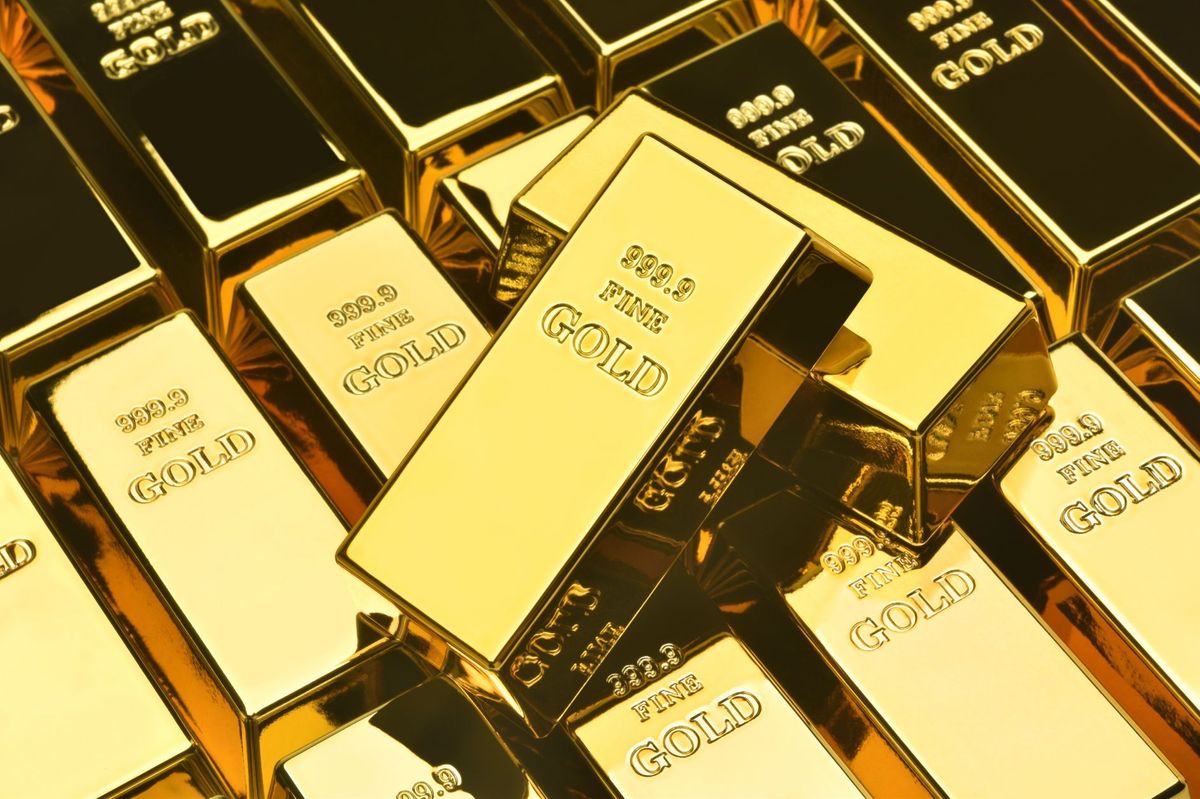 Real Estate vs Gold Investment - Where Should You Park Your Money