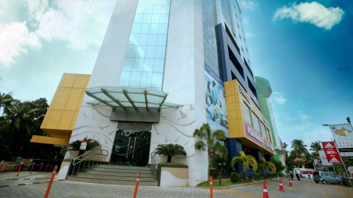 Best Malls in Kochi for Shopping - Lulu Mall to Oberon Mall & More