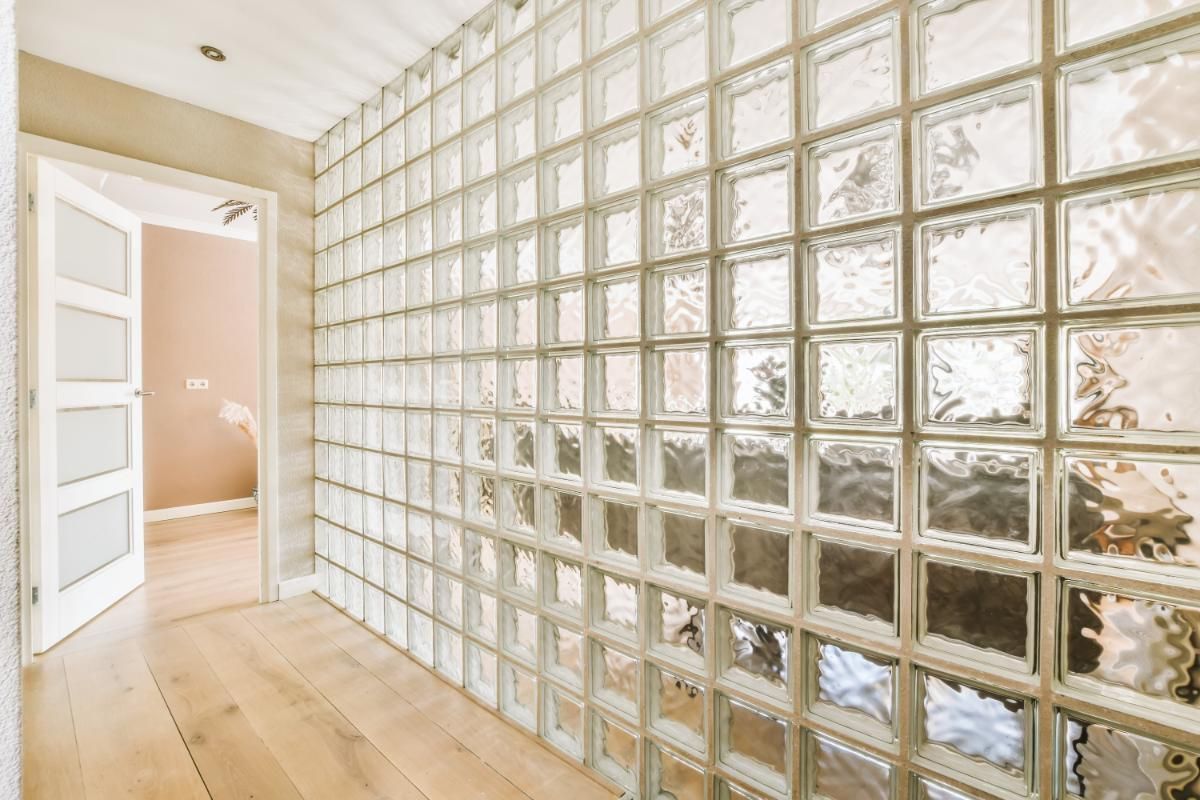 15 Types of Glass Used in Construction