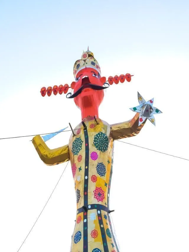 7 Beautiful Dussehra Decoration Ideas for Home & Office