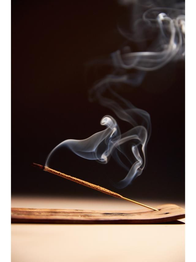 8 Vastu Benefits Of Burning Incense Sticks At Home