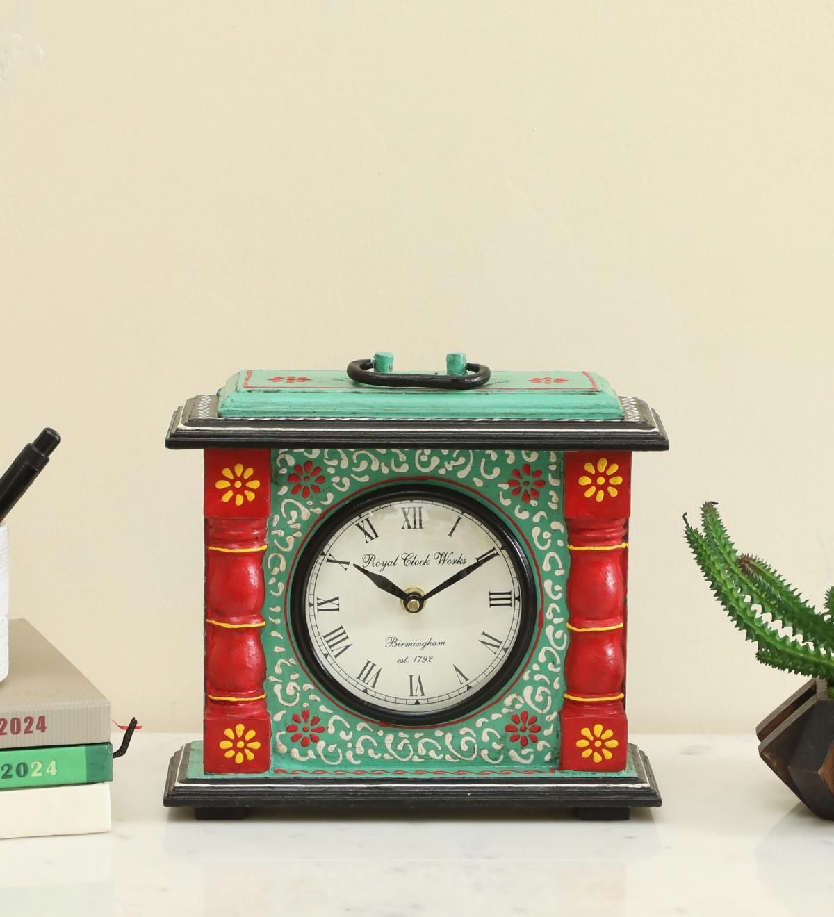 10 Indian Metallic Decor Ideas - To Transform your Interiors