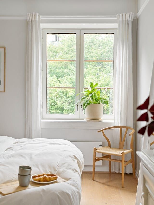 7 Excellent Window Glass Designs For Your Home