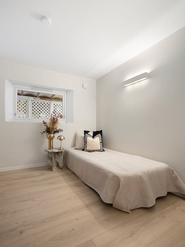 7 Diwan Bed Designs to Enhance your Home Decor