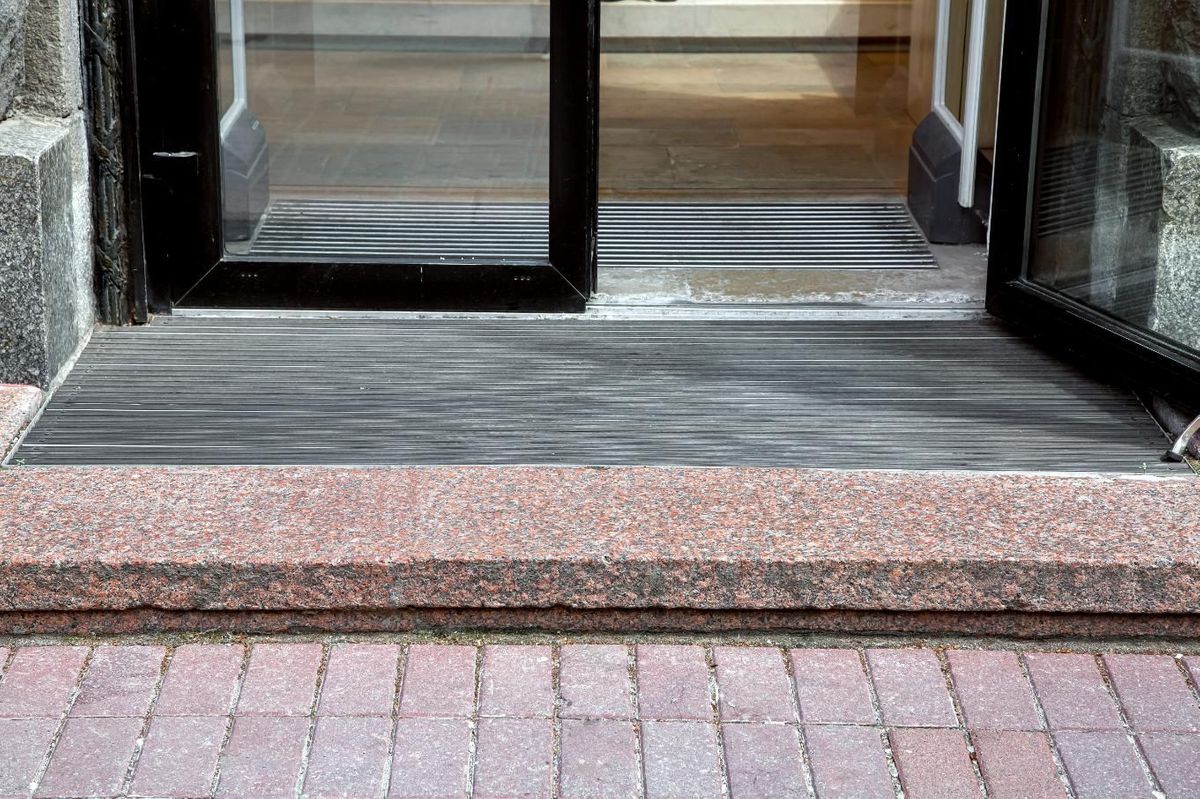 18 Vastu Tips for Main Door House Entrance