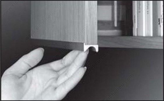 Profile Handles for the Kitchen - Now Style Up Your Kitchen Too