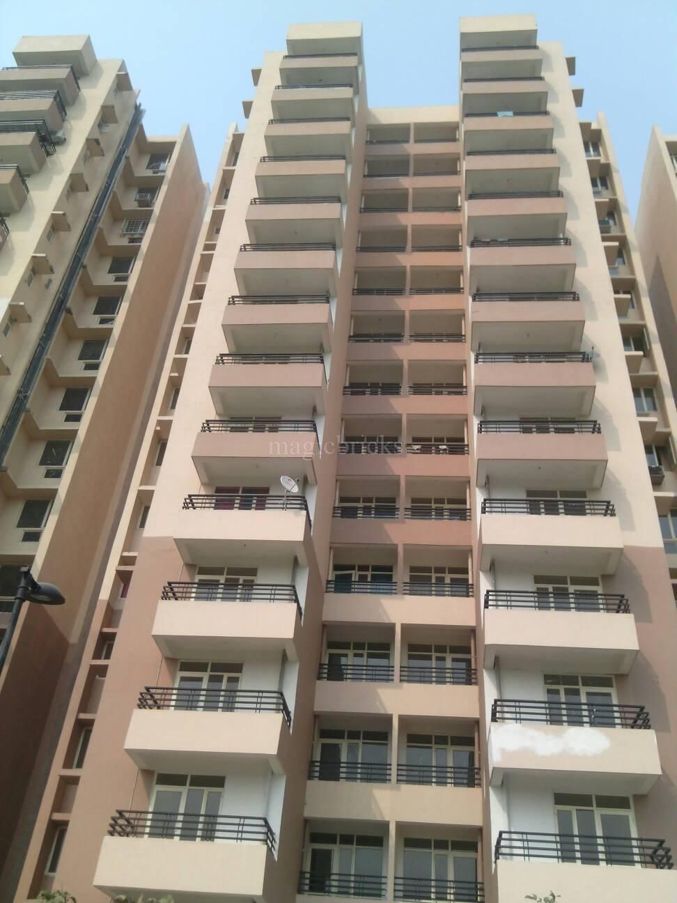 Top Apartments in Noida Less Than 50 lakhs