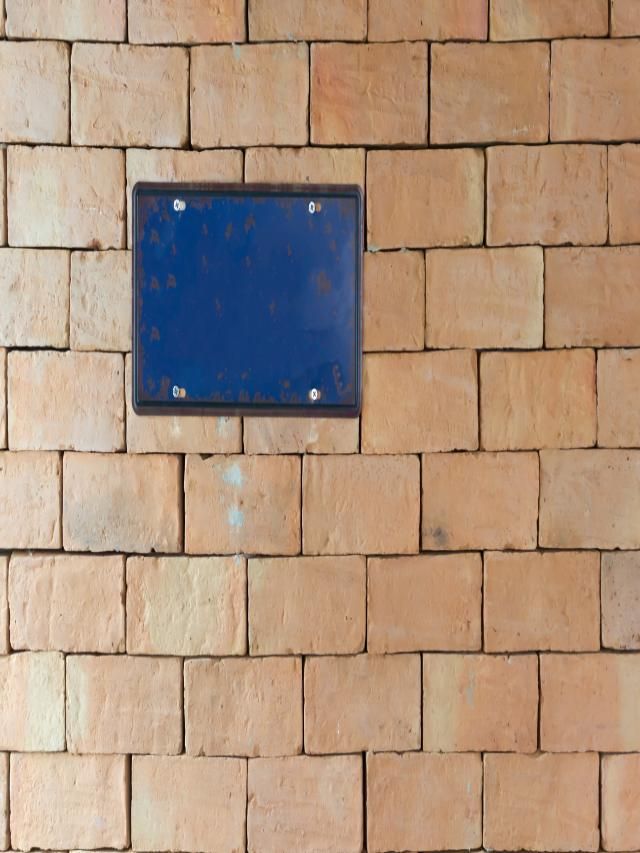 7 Most Appealing Steel Name Plate Designs