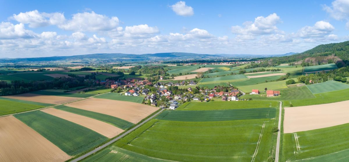 நொய்டாவில் உள்ள ஜேவர் விமான நிலையத்திற்கு அருகில் 13,000 ஏக்கர் நிலத்தை ...