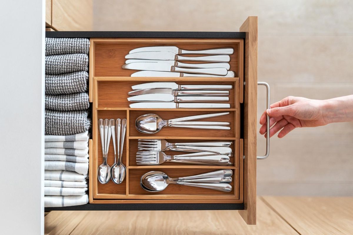 20 Kitchen Storage Ideas for Clutter-free Cooking Space
