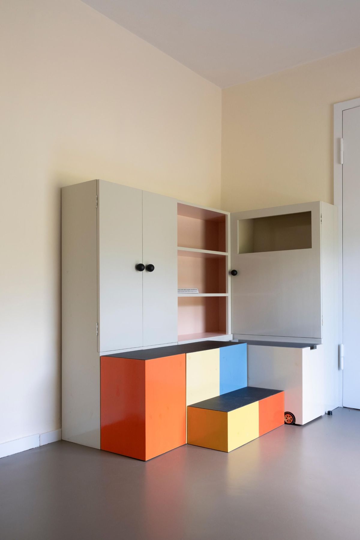 10 Bauhaus Design Ideas for Your Home Interior - Plus Its Meaning