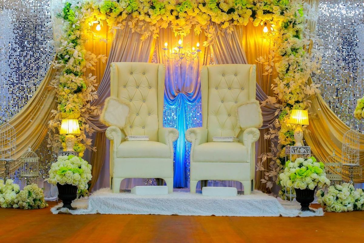 Low Set Wedding Stage Decoration 9 Low Budget Wedding Stage Decoration