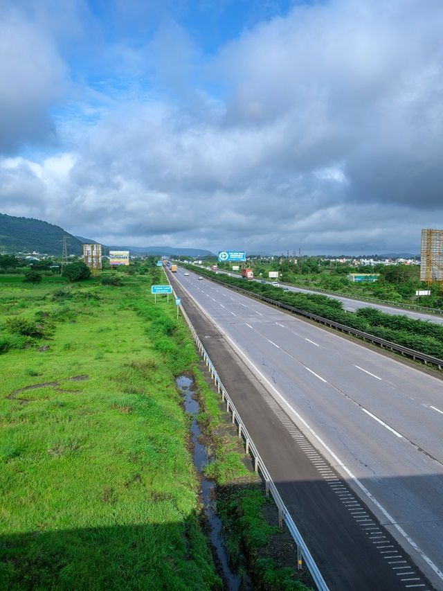 5 Upcoming Expressways in UP That Will Transform Its Road Infrastructure