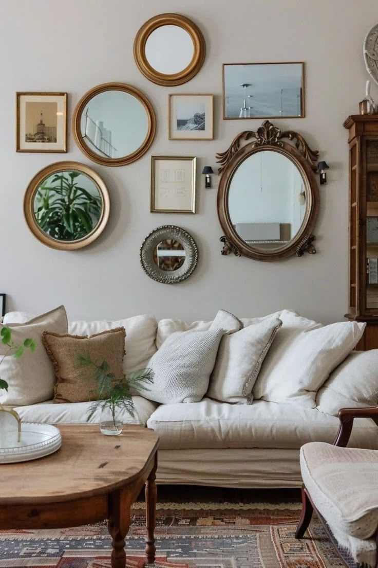 6 Mirror Collage Ideas for Walls
