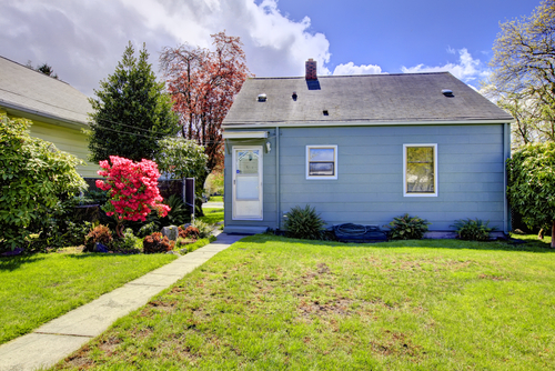 20 Exterior Design for Small Houses to Make It More Appealing [2022]