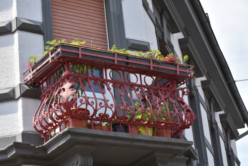 20 Balcony Full Grill Design Ideas for a Beautiful Home