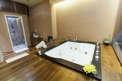 20 Bathroom Jacuzzi Designs for a Lavish Living Space