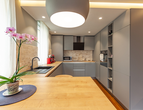 15 Ideas to enhance your C-shaped Kitchen design