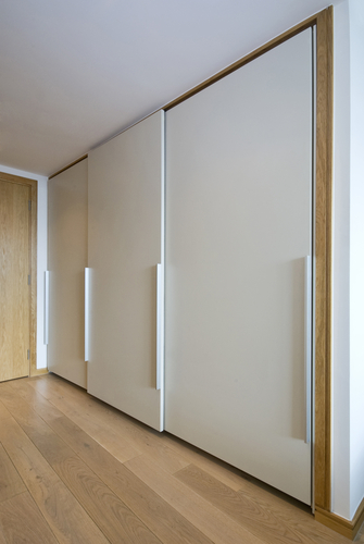 15 Iron Wardrobe Design Tips for a Good Look