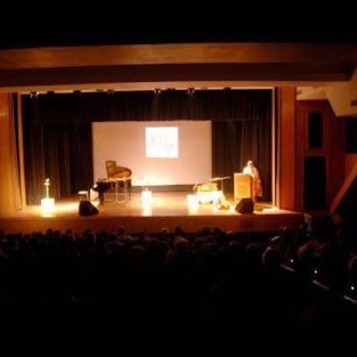 Connaught Place - Commercial and Shopping Hub of Delhi