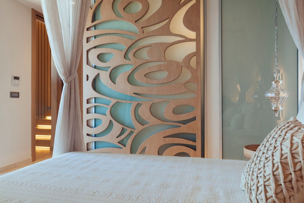 10 Partition Designs Between Living Dining for Compact Homes