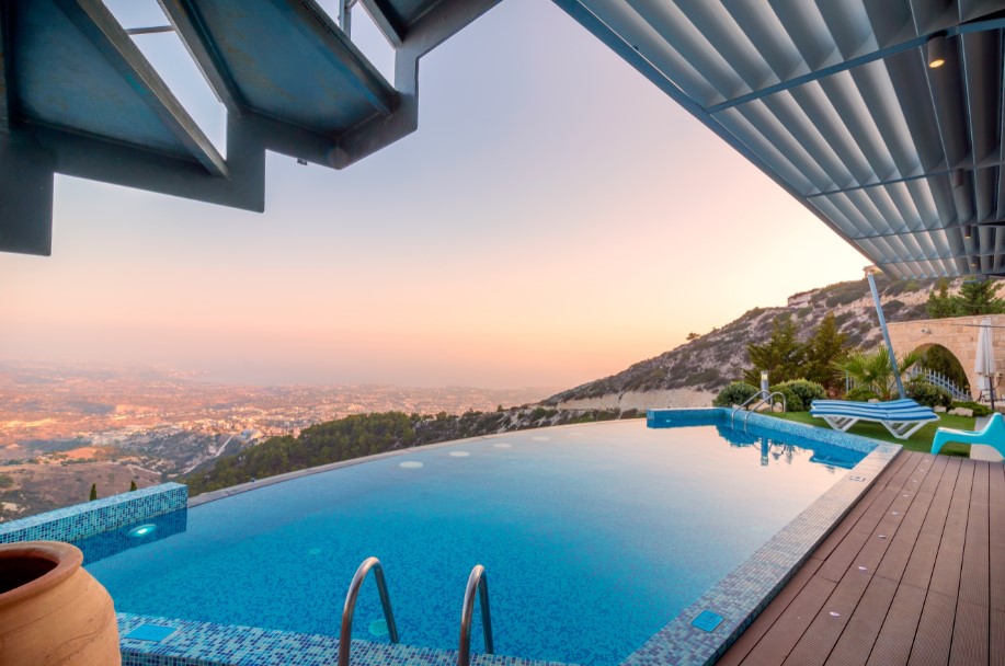 9 Contemporary Swimming Pool Designs to Indulge In