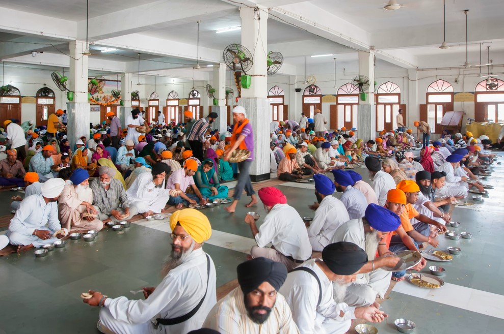 Golden Temple - Architecture, Attractions, Timings & How to Reach