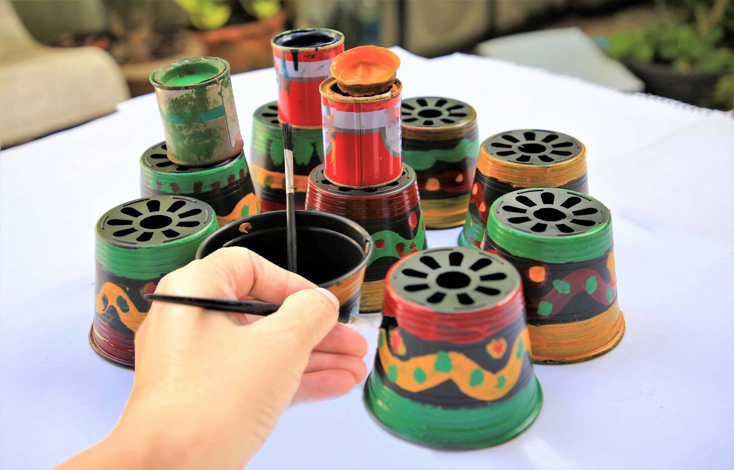 Don’t Underestimate The Power Of Flower Pot Painting. Infuse Some ...