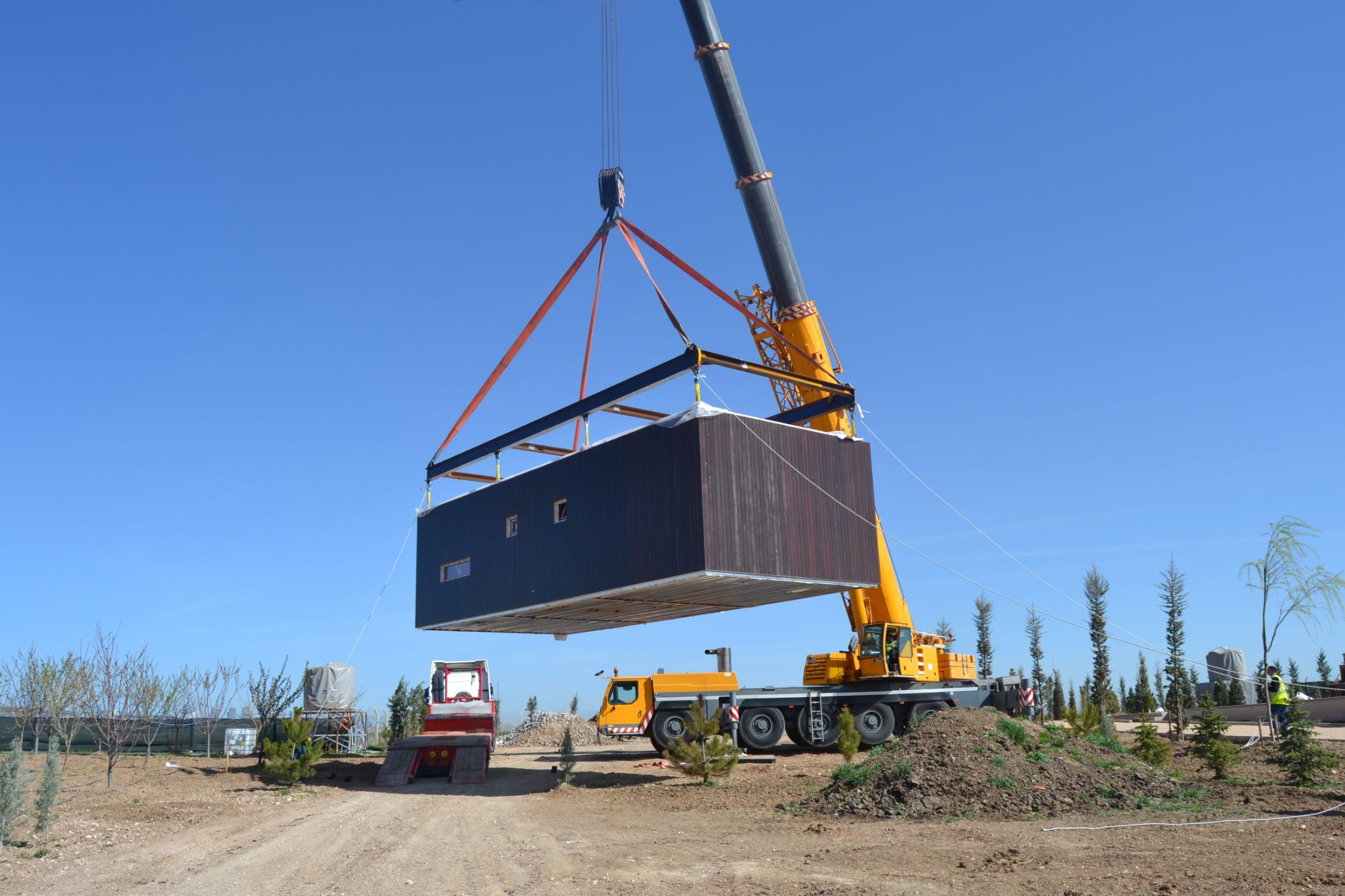 Modular Homes - Meaning, Pros & Cons, Manufactured vs Modular Homes