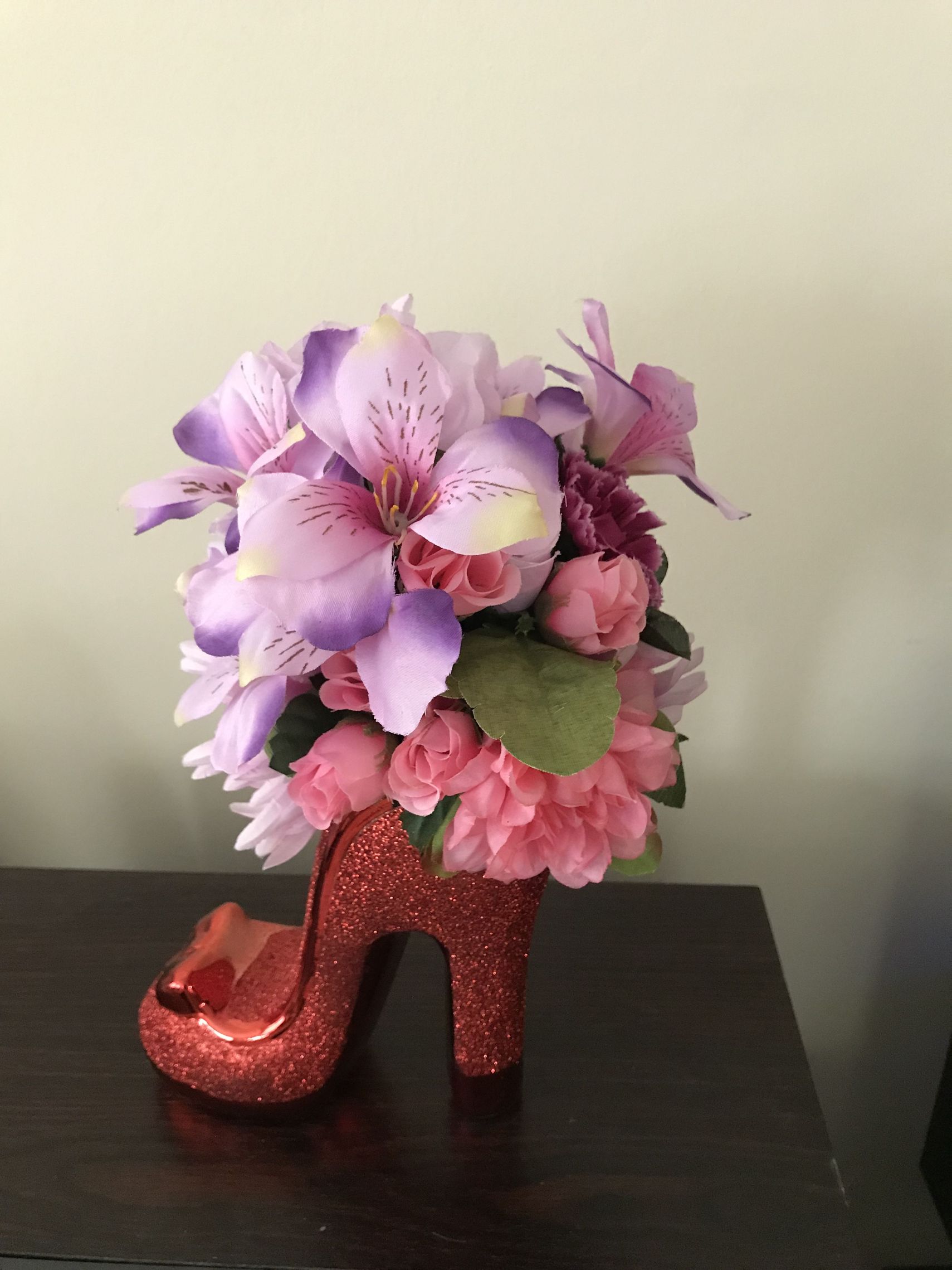 Modern Flower Vase Design Ideas - Handmade to Wooden & More