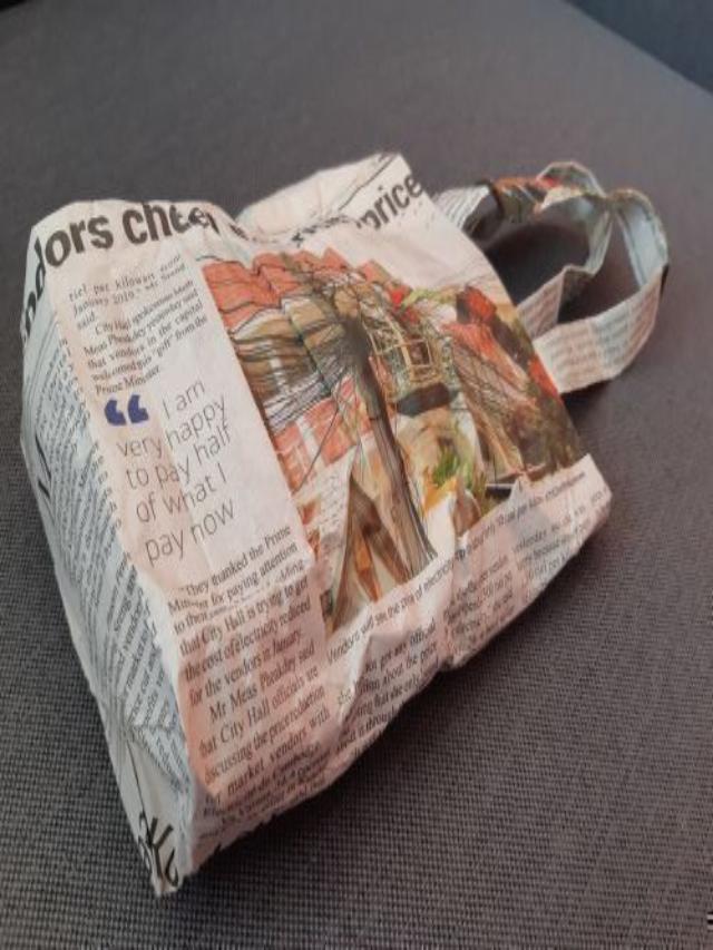 Newspaper Gift Bag Diy