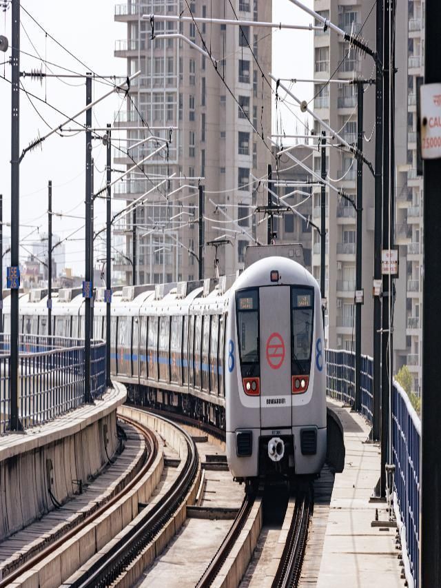 Web Stories on Metro
