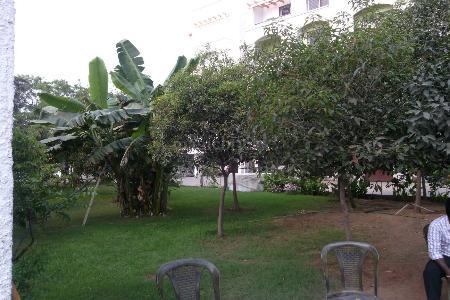 Ten Square Mall in Koyambedu, Chennai: Price, Brochure, Floor Plan, Reviews