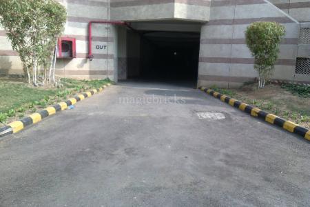 DLF World Tech Park in Sector 30, Gurgaon: Price, Brochure, Floor Plan ...