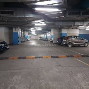 DLF Mall of India in Sector 18, Noida: Price, Brochure, Floor Plan, Reviews