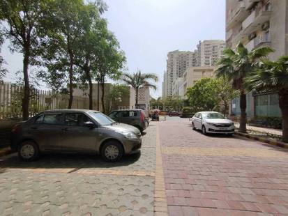 Mahagun Moderne in Sector 78, Noida: Price, Brochure, Floor Plan, Reviews