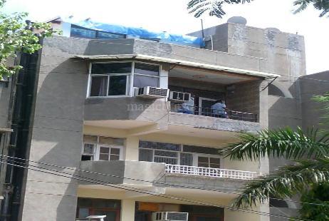 Aiims Apartment in Mayur Vihar 1, New Delhi: Price, Brochure, Floor ...