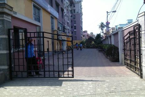 Om Tower in Barrackpore Trunk Road, Kolkata: Price, Brochure, Floor ...