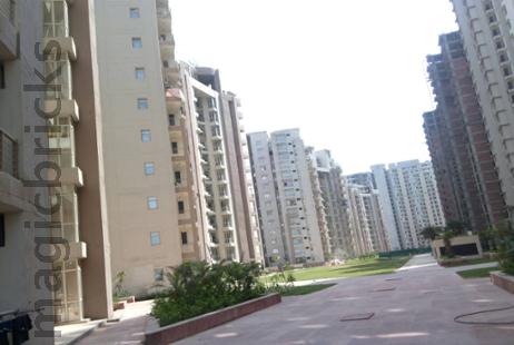 Supertech Czar Suites in Omicron 1, Greater Noida: Price, Brochure ...