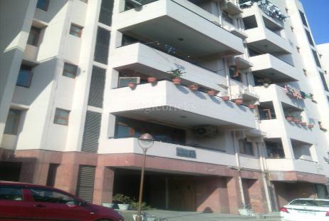 4 BHK Flats in G Block Saket, New Delhi: 3+ 4 BHK Flats for Sale in G ...